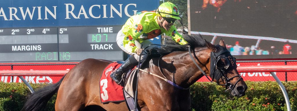 HIGH FLYING CROW WINS BACK TO BACK FEATURE » Darwin Turf Club